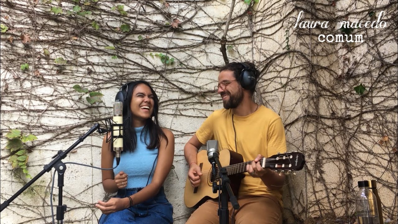 Laura Macedo - Comum (ÀVUÀ) - YouTube