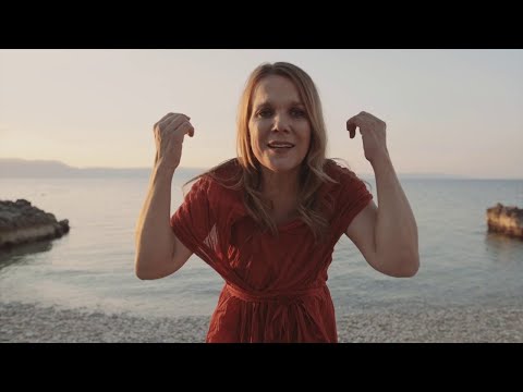 Elis Lovric - Sretno ti bilo (Official Music Video)