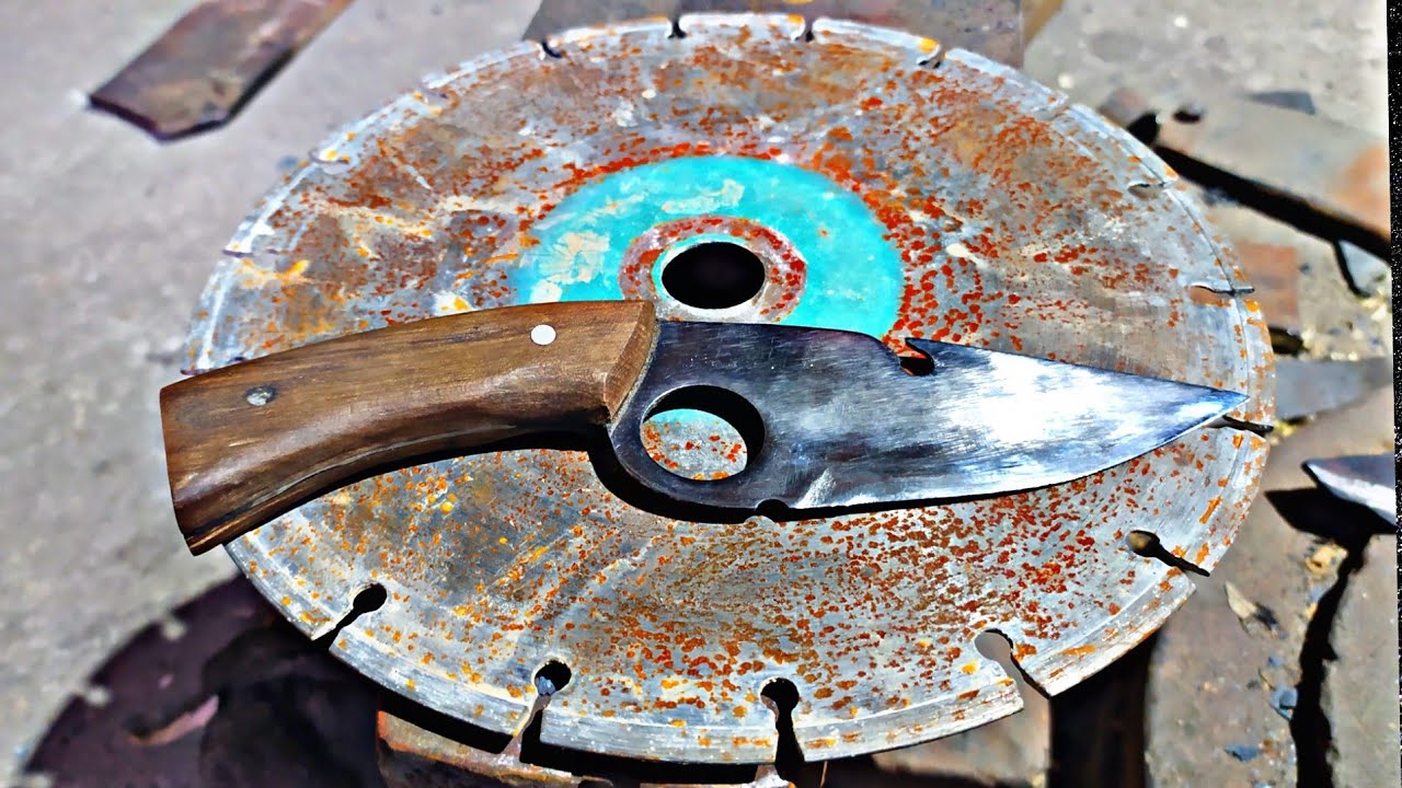 I made a wonderful knife out of scrap metal - YouTube