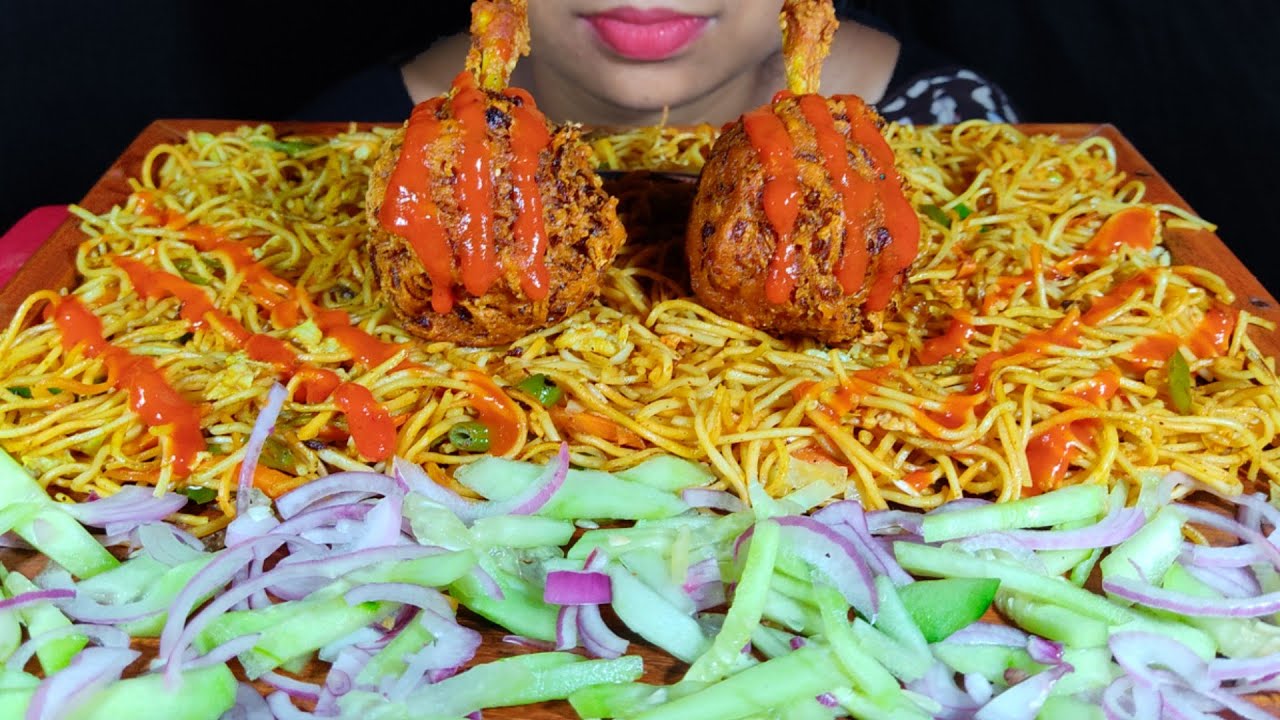 Eating Chow Mein Noodles And Chicken Lollipop, Chow Mein Eating ...