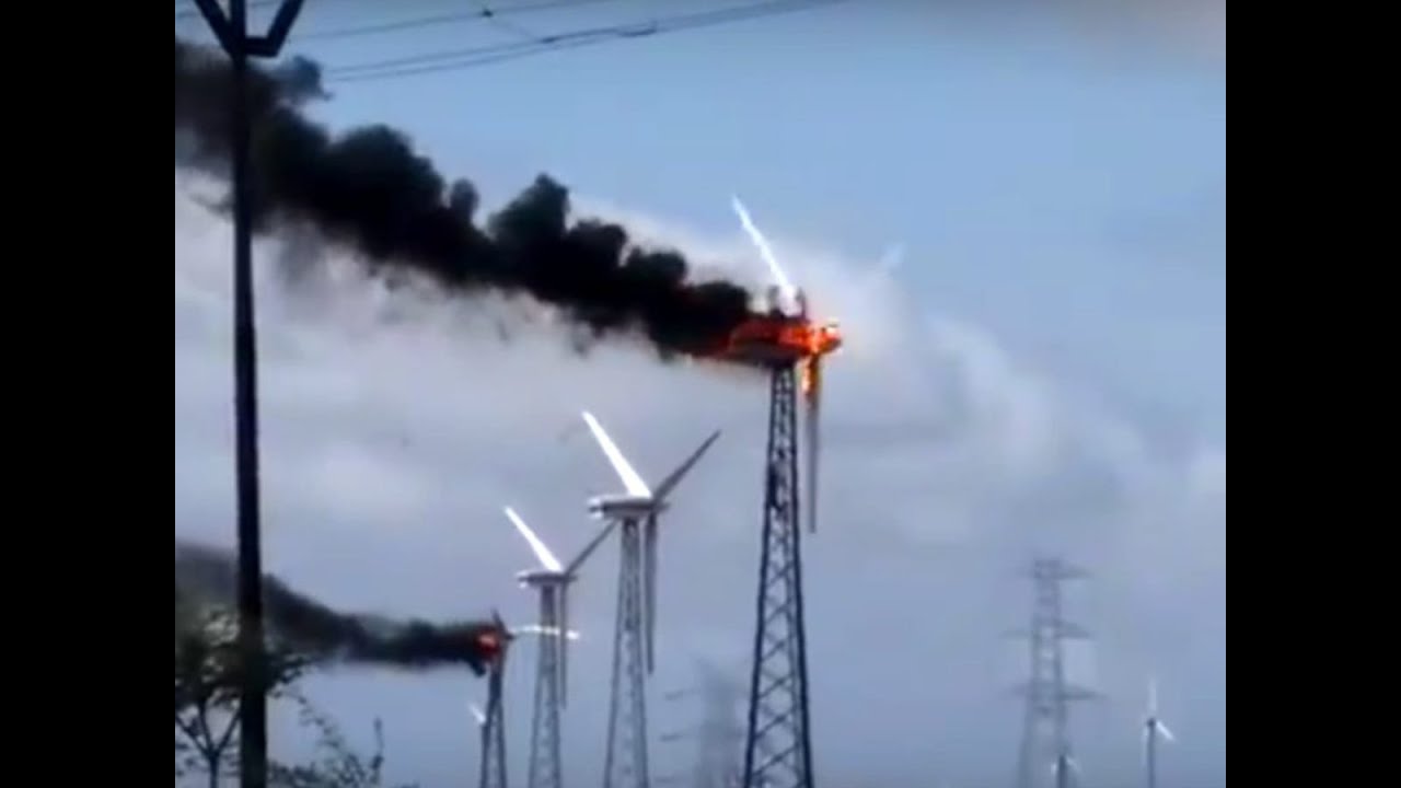 Accident and fire in wind turbine Wind Energy - YouTube