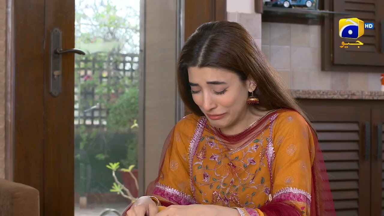 Badzaat | Episode 01 | Best Moment 06 | HAR PAL GEO - YouTube