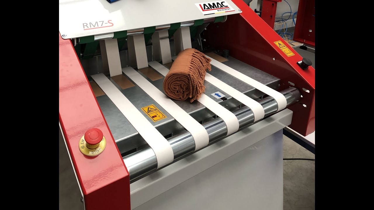 Sheet with tassels rolling on the RM7 S - YouTube