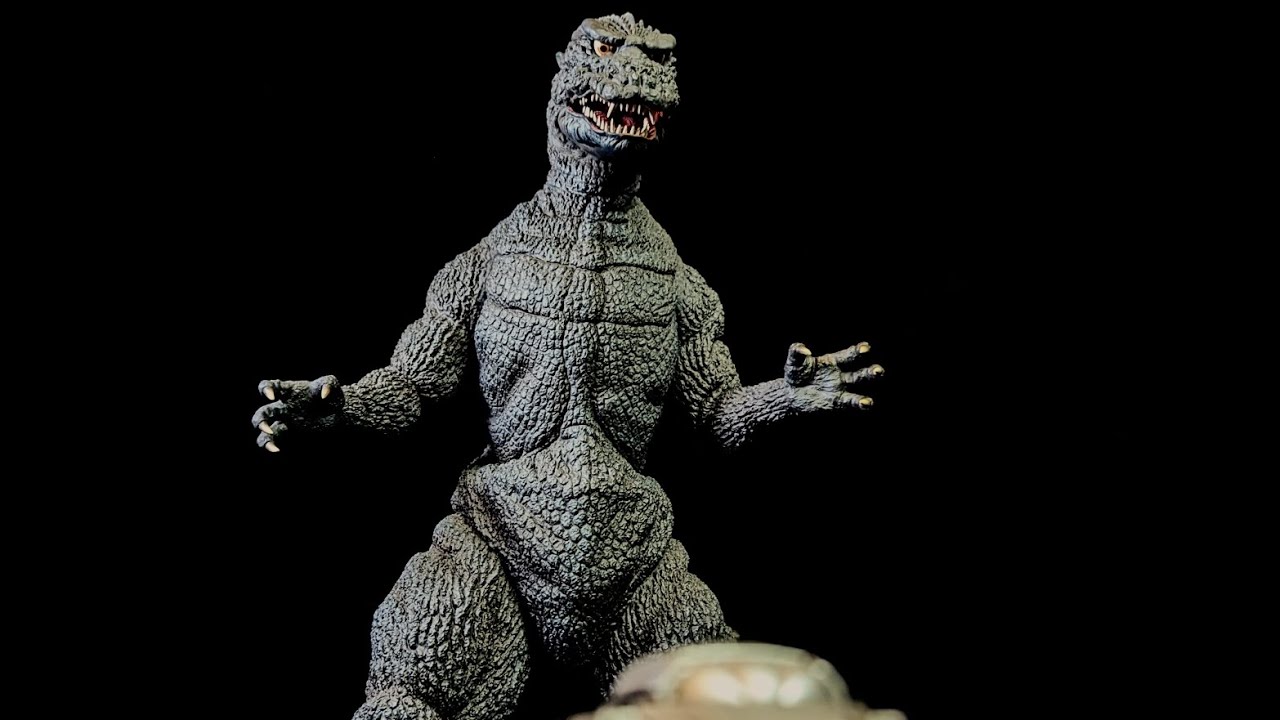 X plus Favorite sculptures line 1984 cybot Godzilla - YouTube