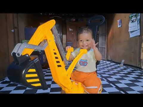 Sekarang Sibuk Banget Keluarin Produk Baru Semangt Untuk Produk-produk Kluarga XL