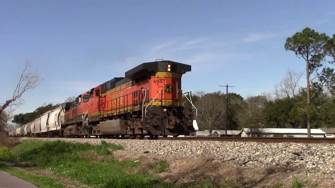 BNSF Dash 9 Long Hood Forward (2/21/14) Hester, LA HD - YouTube