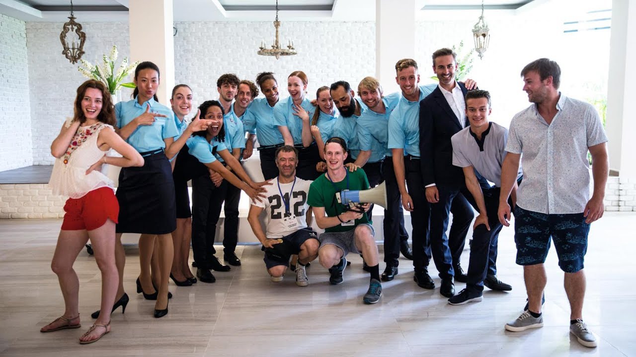 Behind-the-scenes of the TUI advert | TUI - YouTube