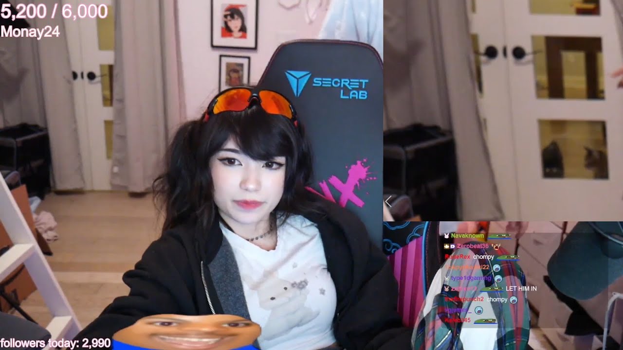 Chompy Locked Outside | Emiru - YouTube