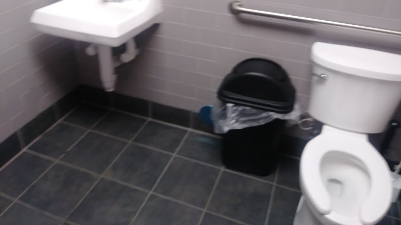 [139] Marcos pizza men's restroom - YouTube
