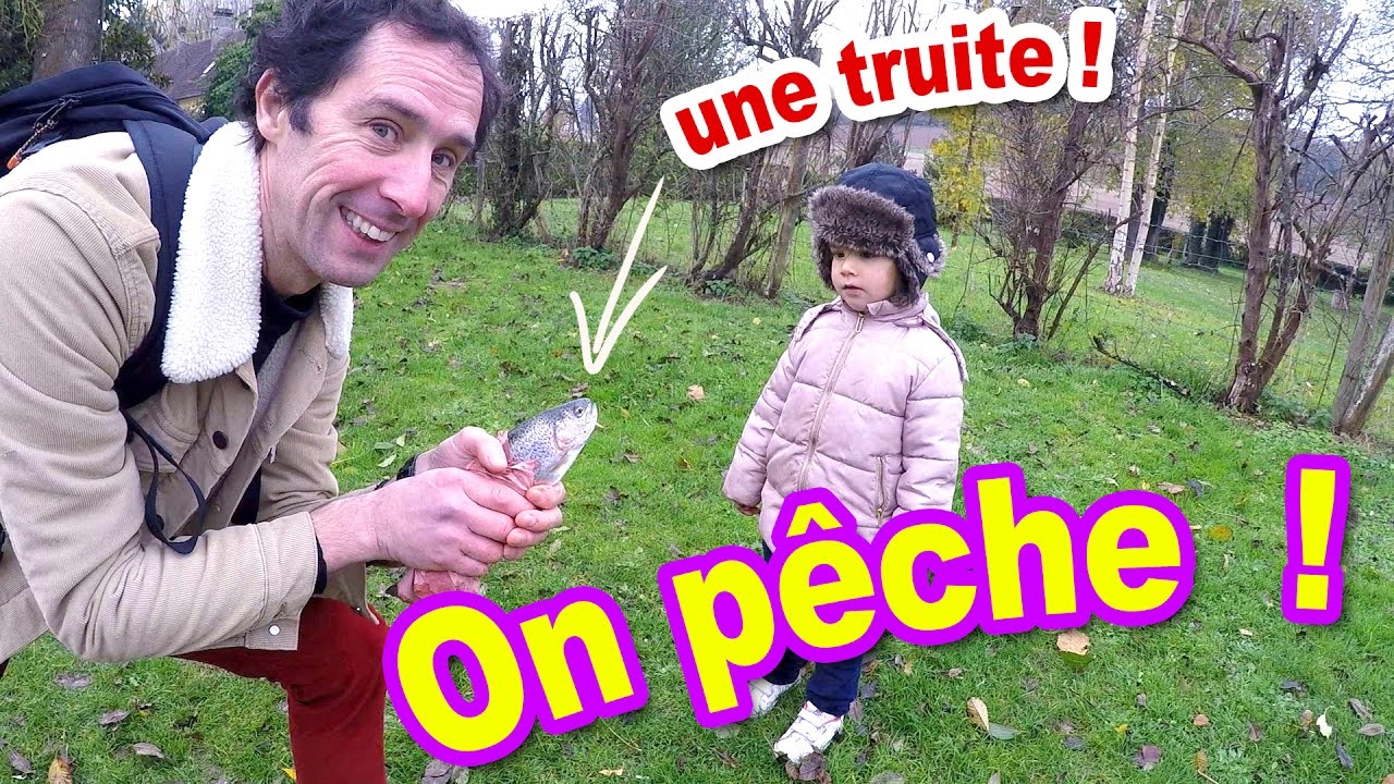 VLOG - Petit CONCOURS de PECHE en FAMILLE - Qui sera le plus grand ...