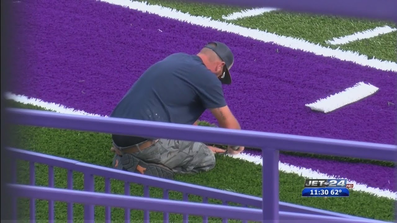 Veteran's Stadium turf not ready for use - YouTube