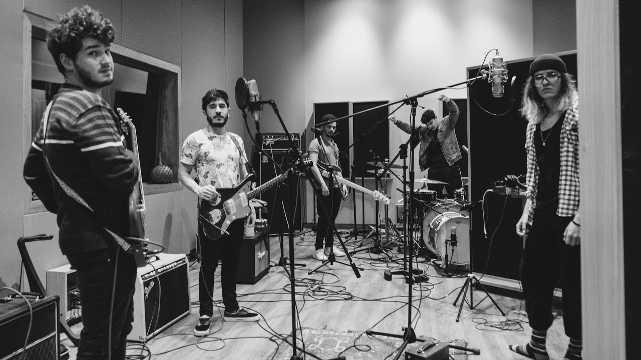 La Banda del Bisonte - Fantasmas de Hielo (Video Oficial) - YouTube