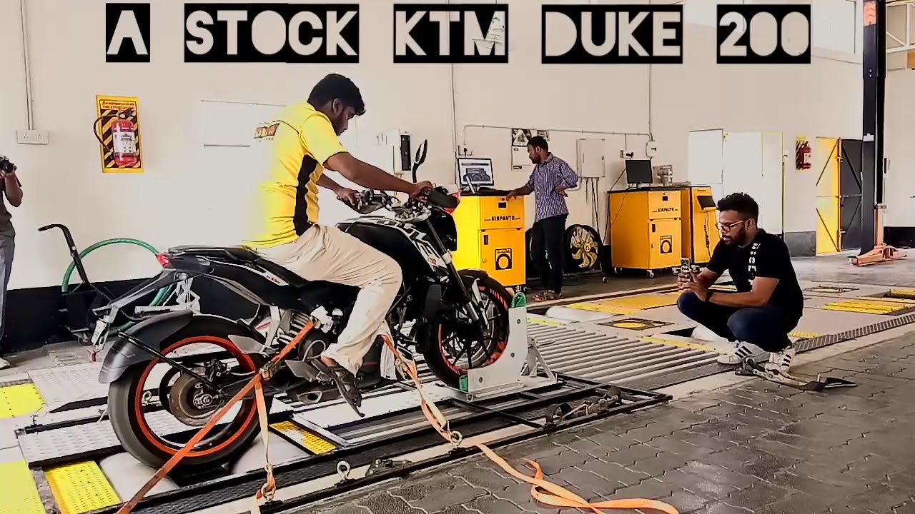 KTM Duke 200 dyno tested at XLR8 Dyno - YouTube