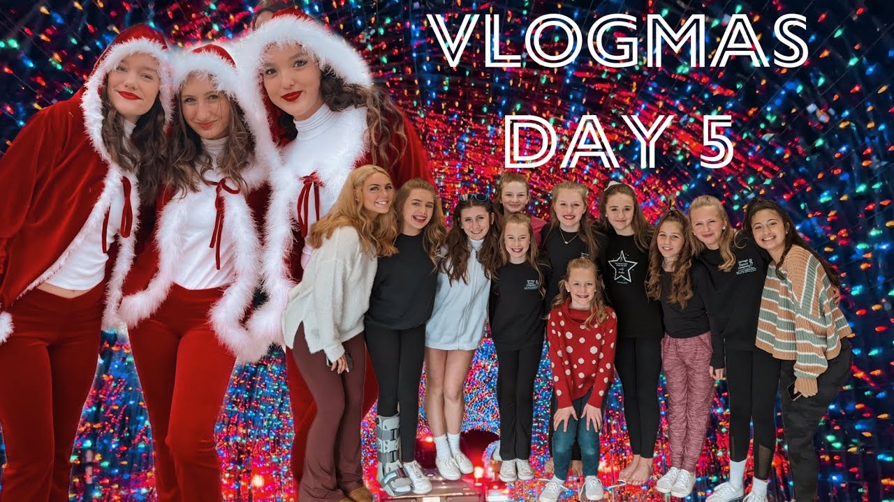 Going to a Christmas MANSION + my last parade- VLOGMAS DAY 5 - YouTube