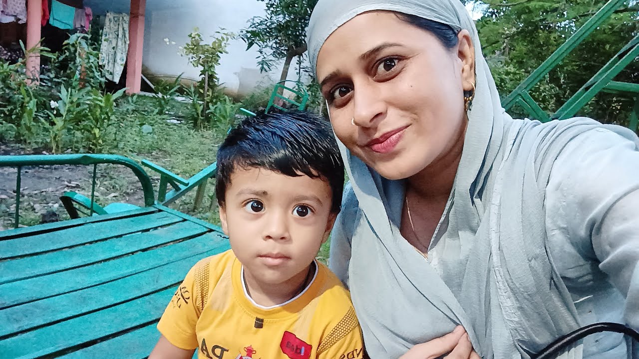 Shabnam Saba vlogs is live! - YouTube