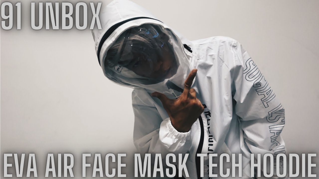 (91 Unbox) The COVID-19 Jacket? Or Cyberpunk? EVA AIR’s Protective ...