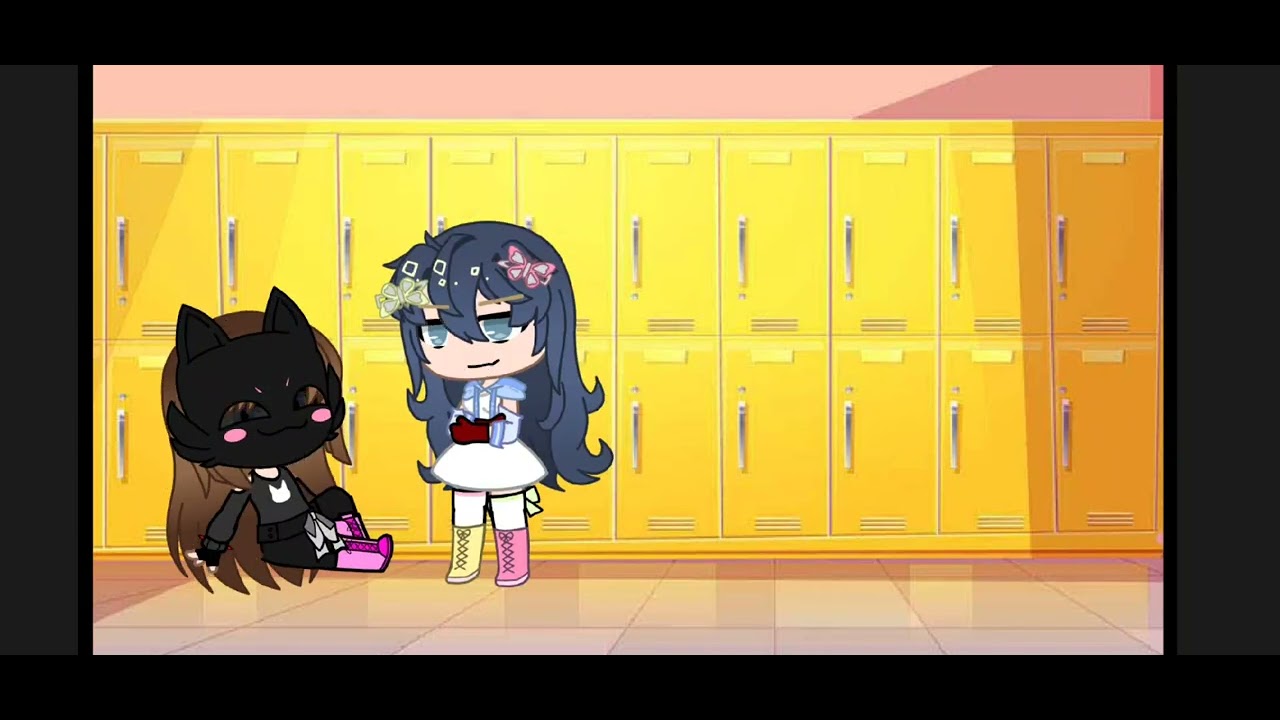 Cass always has Leah's back 🙃 - YouTube