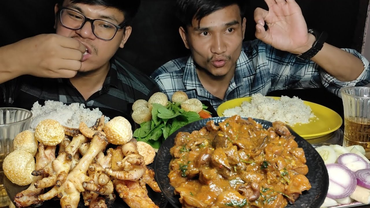 Daru With Eating Chicken Pota Kaleji Recipe & Chicken Feet Fry with ...