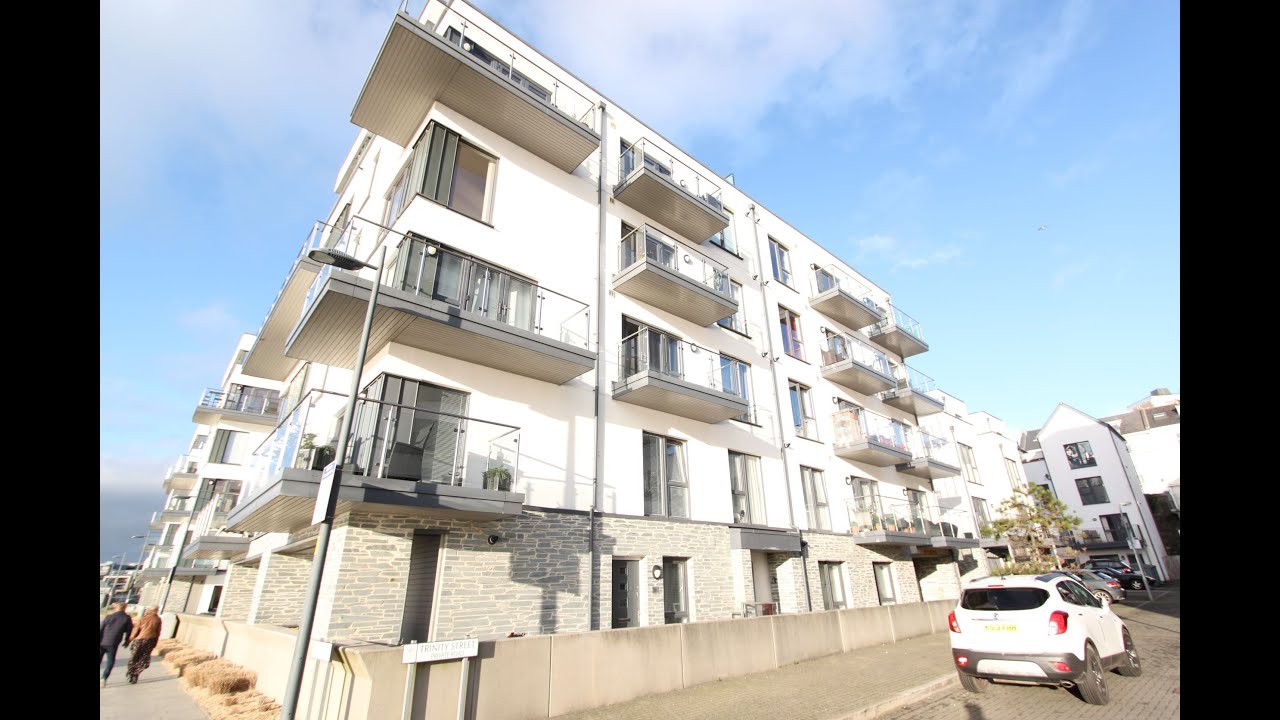 39 Trinity Street, West Hoe - 2 Bedroom Apartment. - YouTube