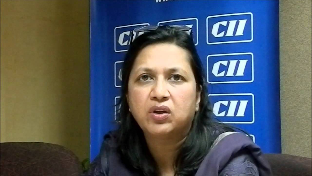 Mrs Kamna Raj Aggarwalla commenting on the Union Budget 2012-13 - YouTube