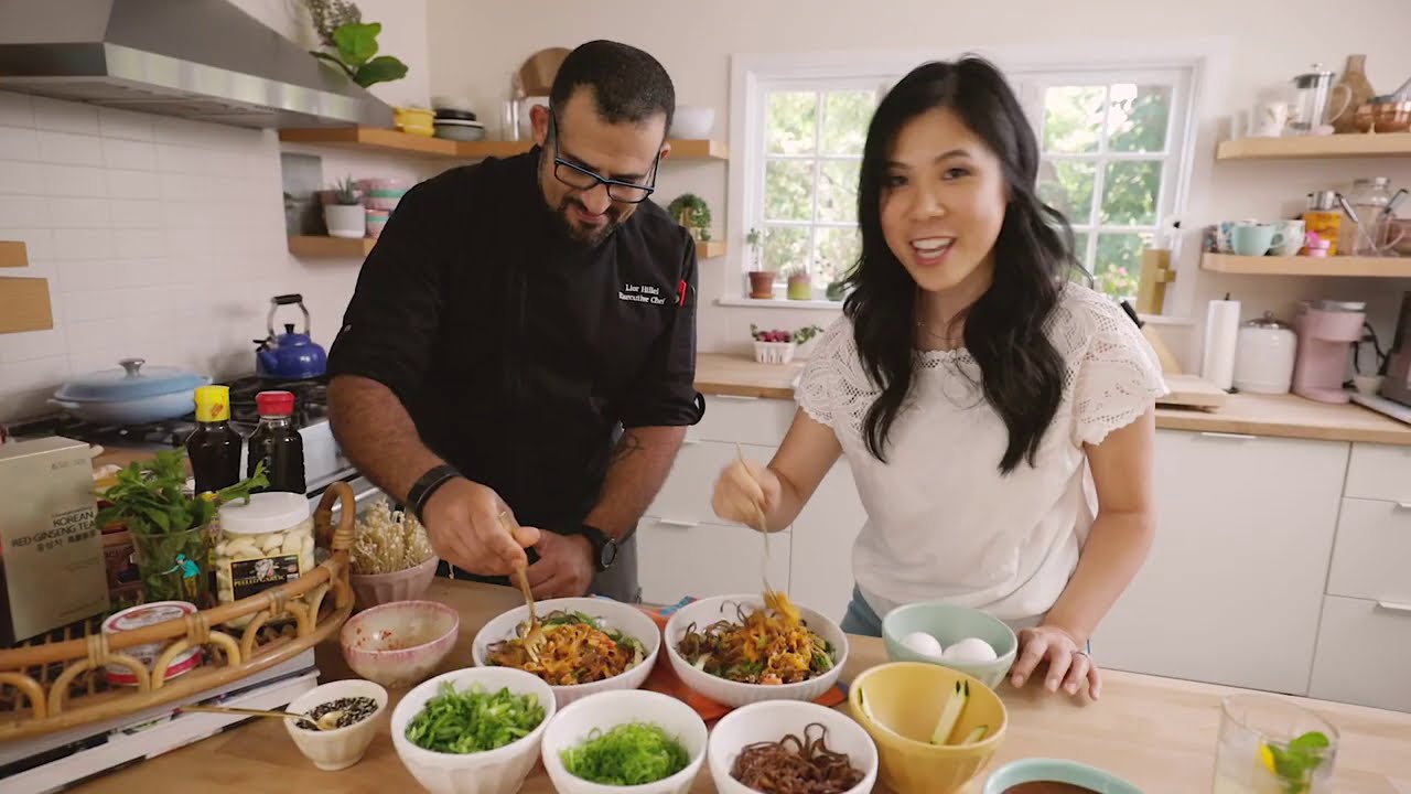 PRO CHEF Teaches HOME COOK New KOREAN DISHES - YouTube