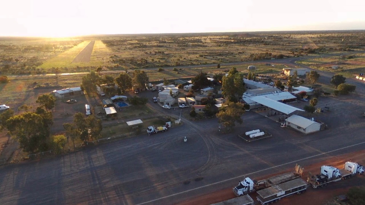 Kulgera road house Northern Territory - YouTube