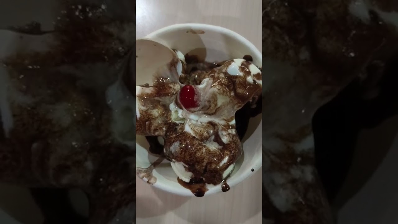 Death by Chocolate #DBC Chocolate with Ice cream #Shorts #Shorts - YouTube