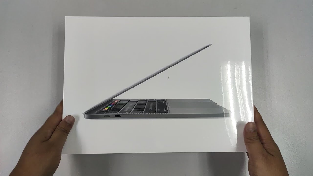 Macbook pro 13 2020 with magic keyboard | Unboxing and initial setup ...