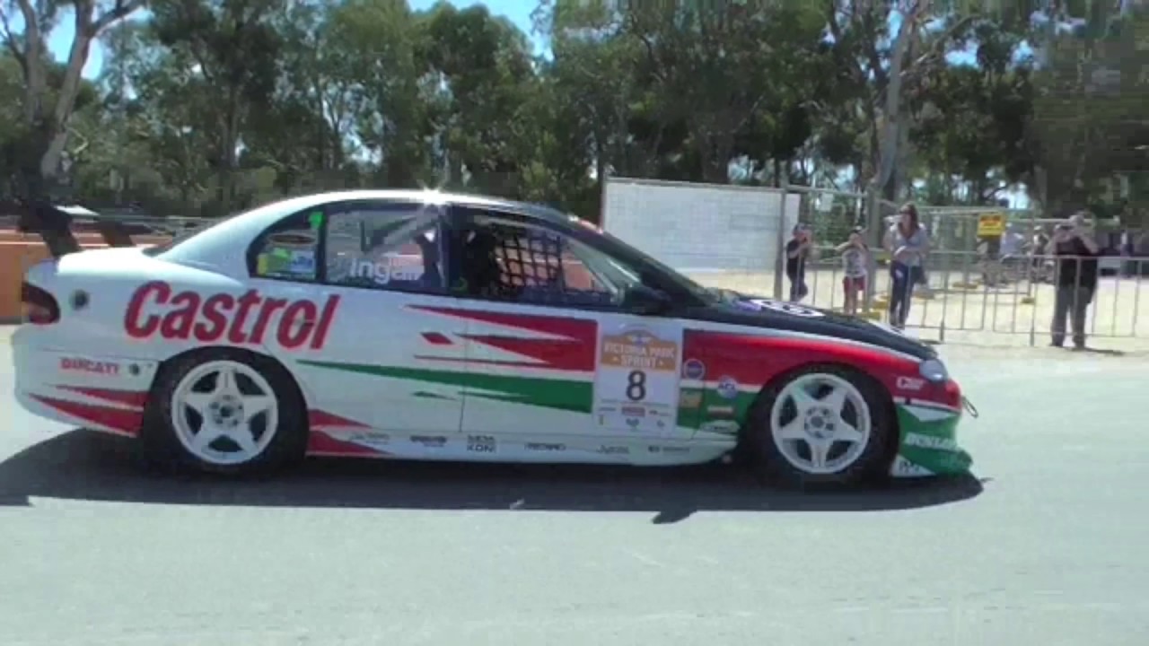 Historic V8 Supercars & others on-track - Adelaide International ...