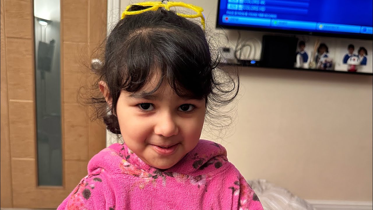 Zara cooking for dady - YouTube