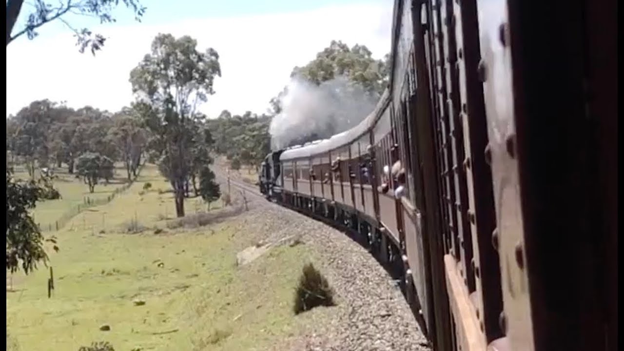 Australian Trains - 6029 in the West, Clandulla-Kandos-Rylstone - YouTube