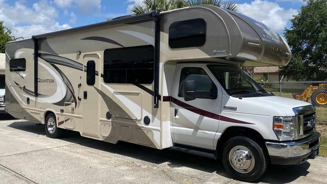 2017 Thor Quantum LF31 || Thurston RV Sales || For Sale - YouTube
