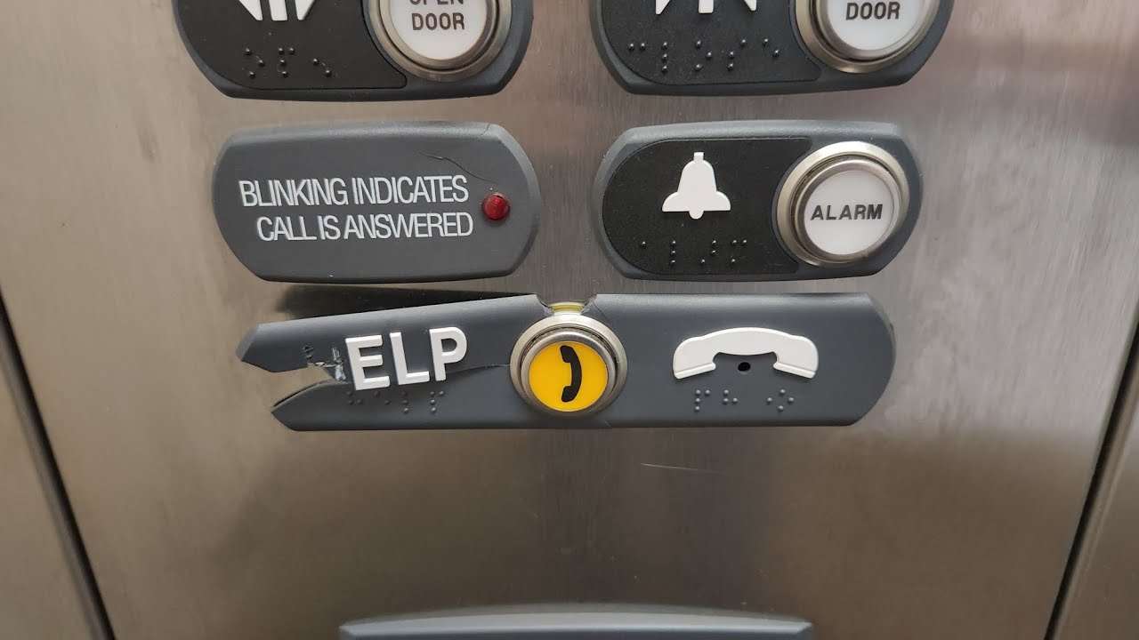 Four x ThyssenKrupp elevators 🛗 in Ooltewah, TN. Cambridge Square. #elevator 👍😆👍#help - YouTube