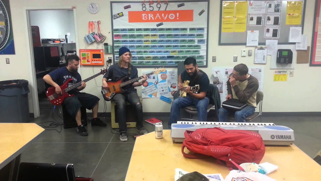 Impromptu Night Crew Band - YouTube