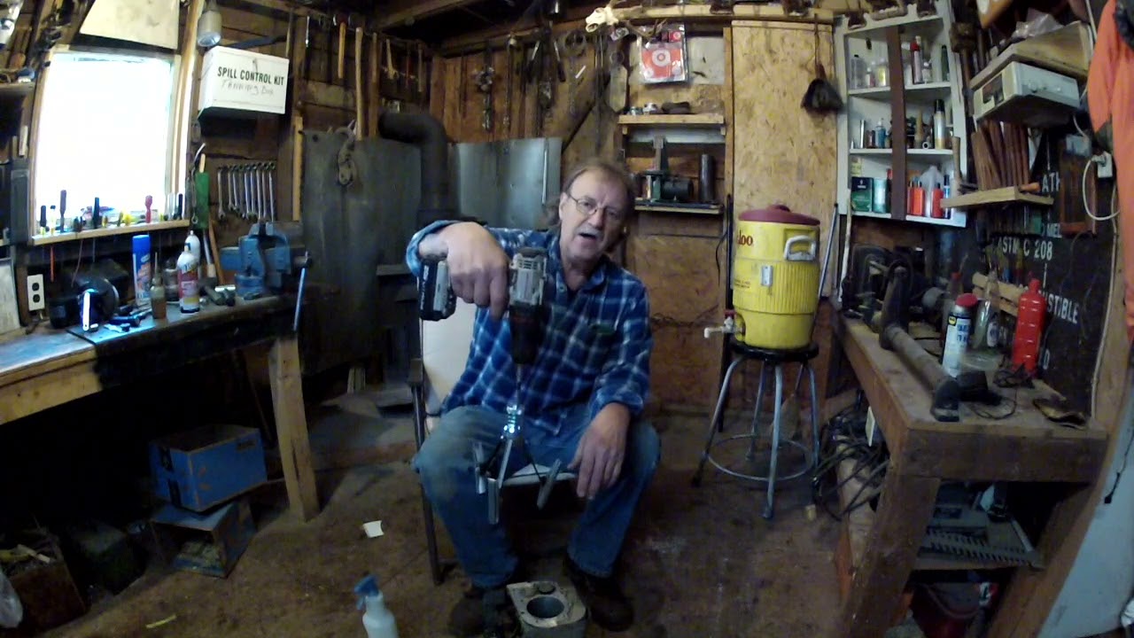 How to hone a small engine block - YouTube