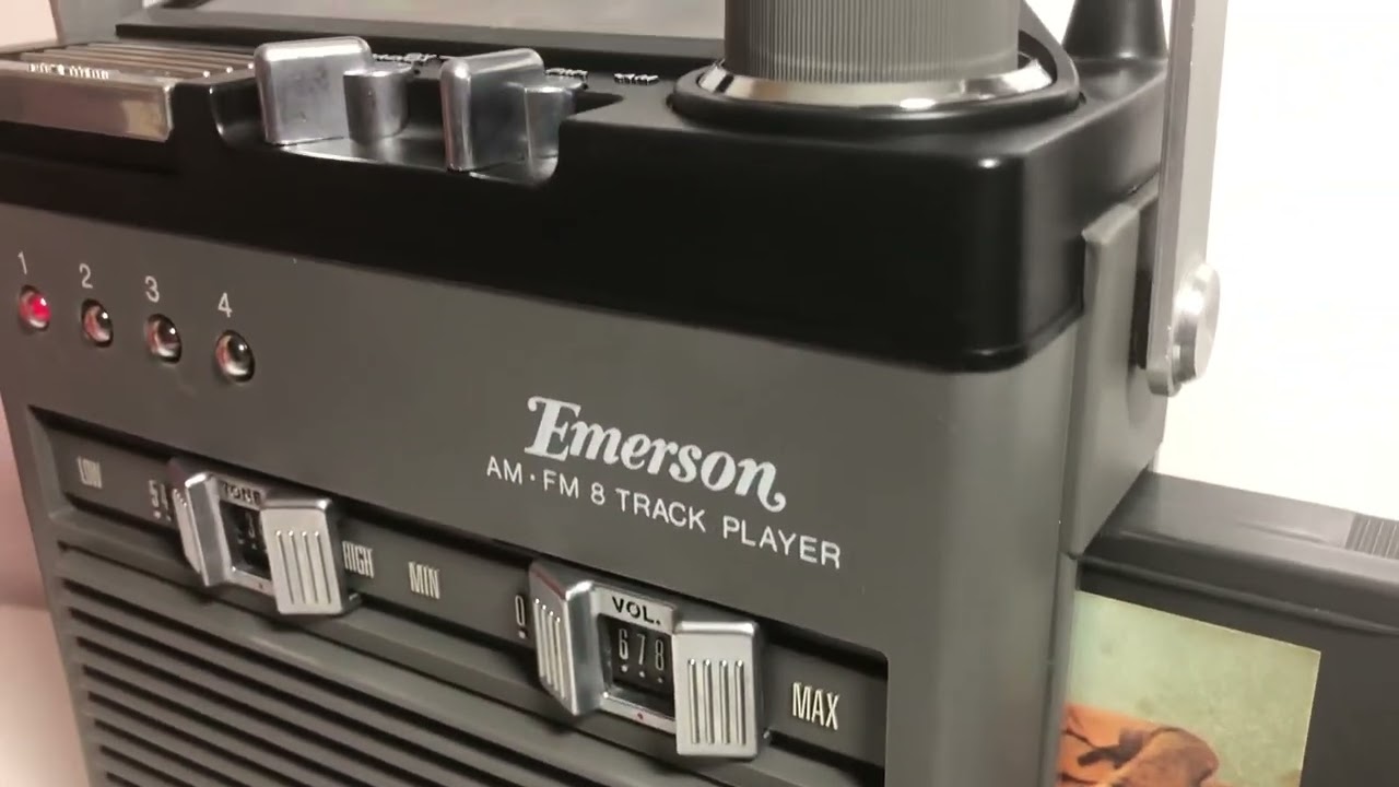 Emerson AM/FM Radio & 8 Track Player - YouTube
