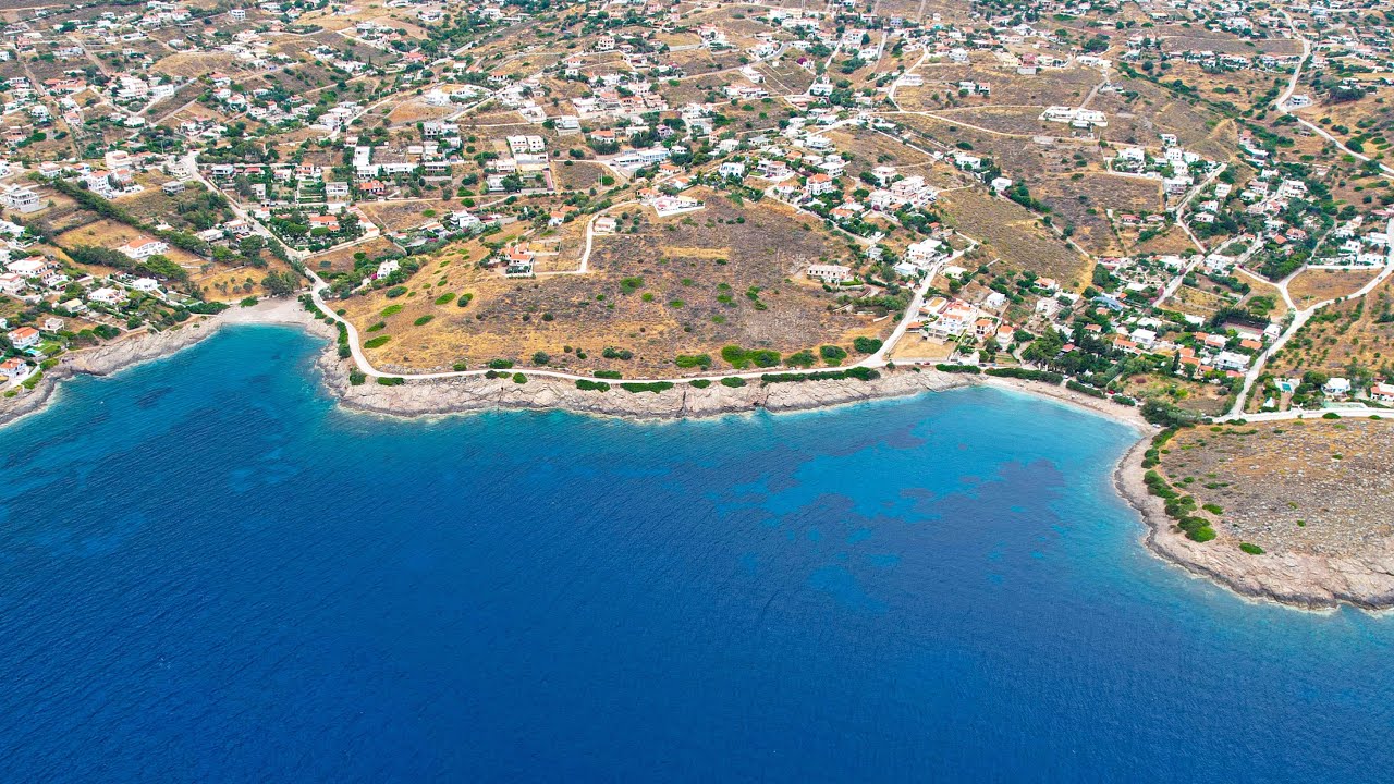 Δύο διαδοχικές παραλίες της ανατολικής Αττικής, ιδανικές για ...