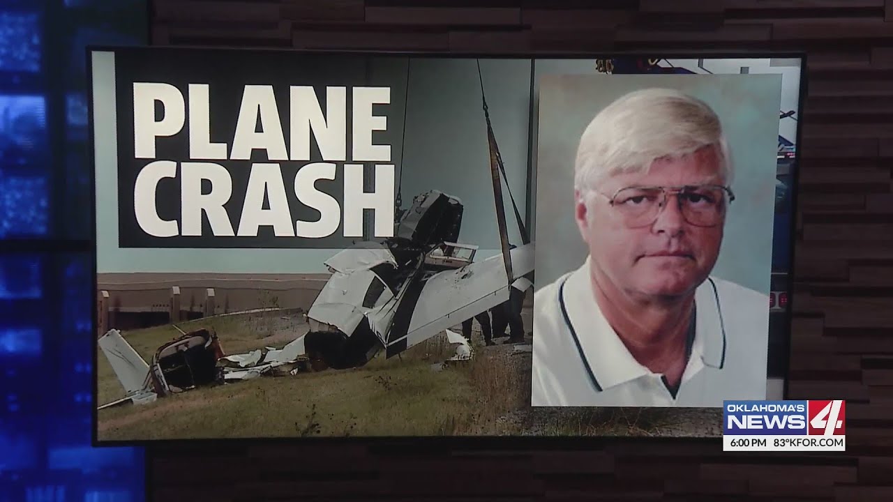 Investigation underway after pilot crashes along Broadway Ext. - YouTube