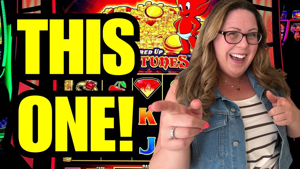A Slot Attendant Told Me To Play This Slot Machine (Huge Bonus!!) - YouTube