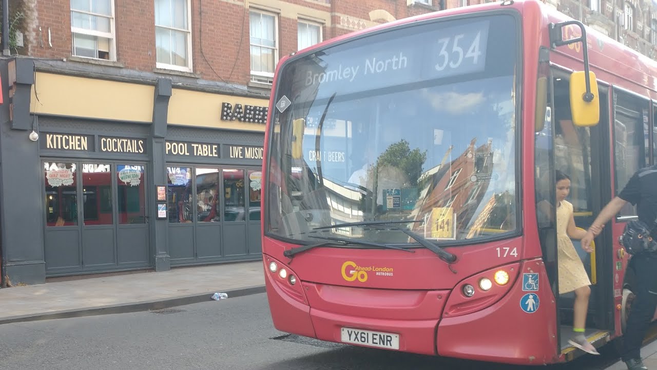 GAL 174 on bus route 354 - YouTube
