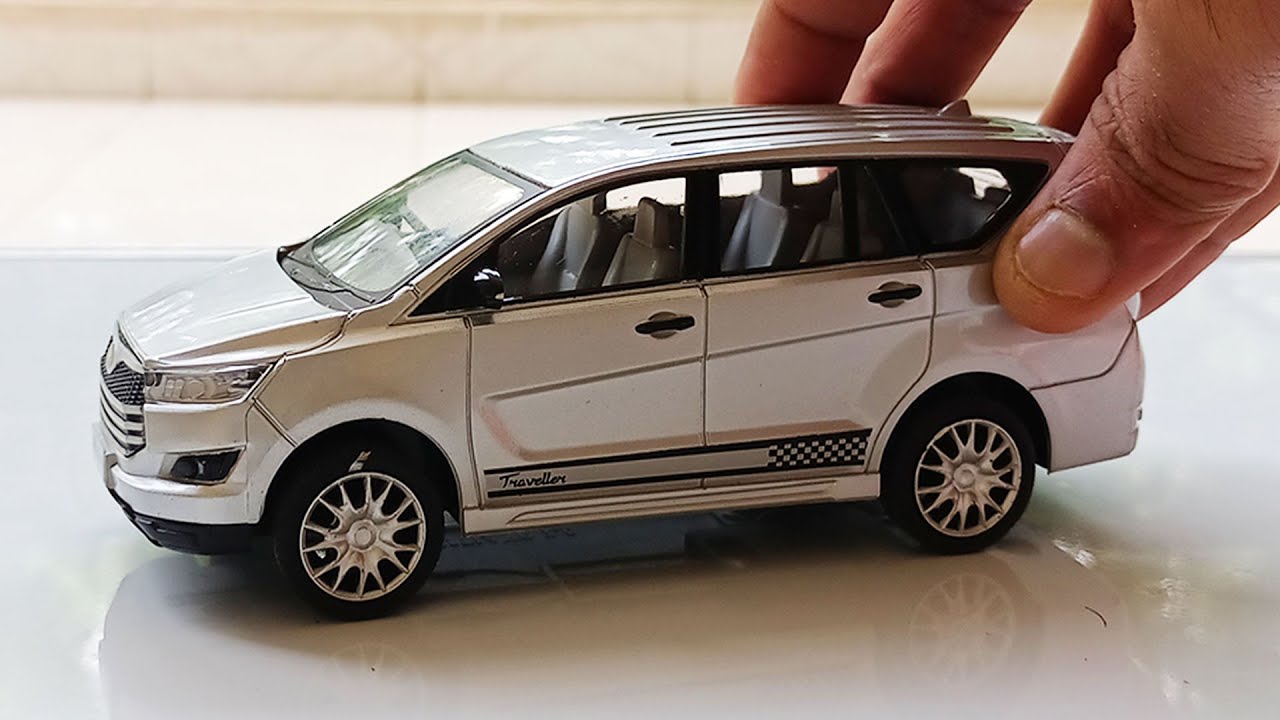 Unboxing of Scale 1:32 Model Innova Crysta SUV | Miniature | Scale 1/32 | DIY - YouTube