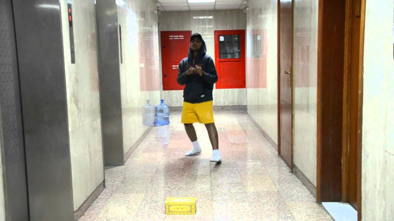How To Kickbox In 4 Easy Steps - YouTube