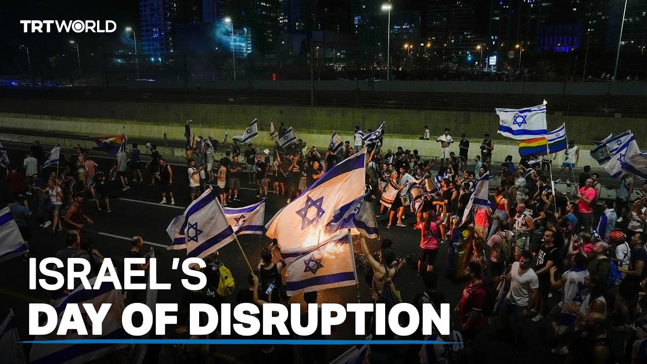Israeli protesters block highways in 'day of disruption' - YouTube