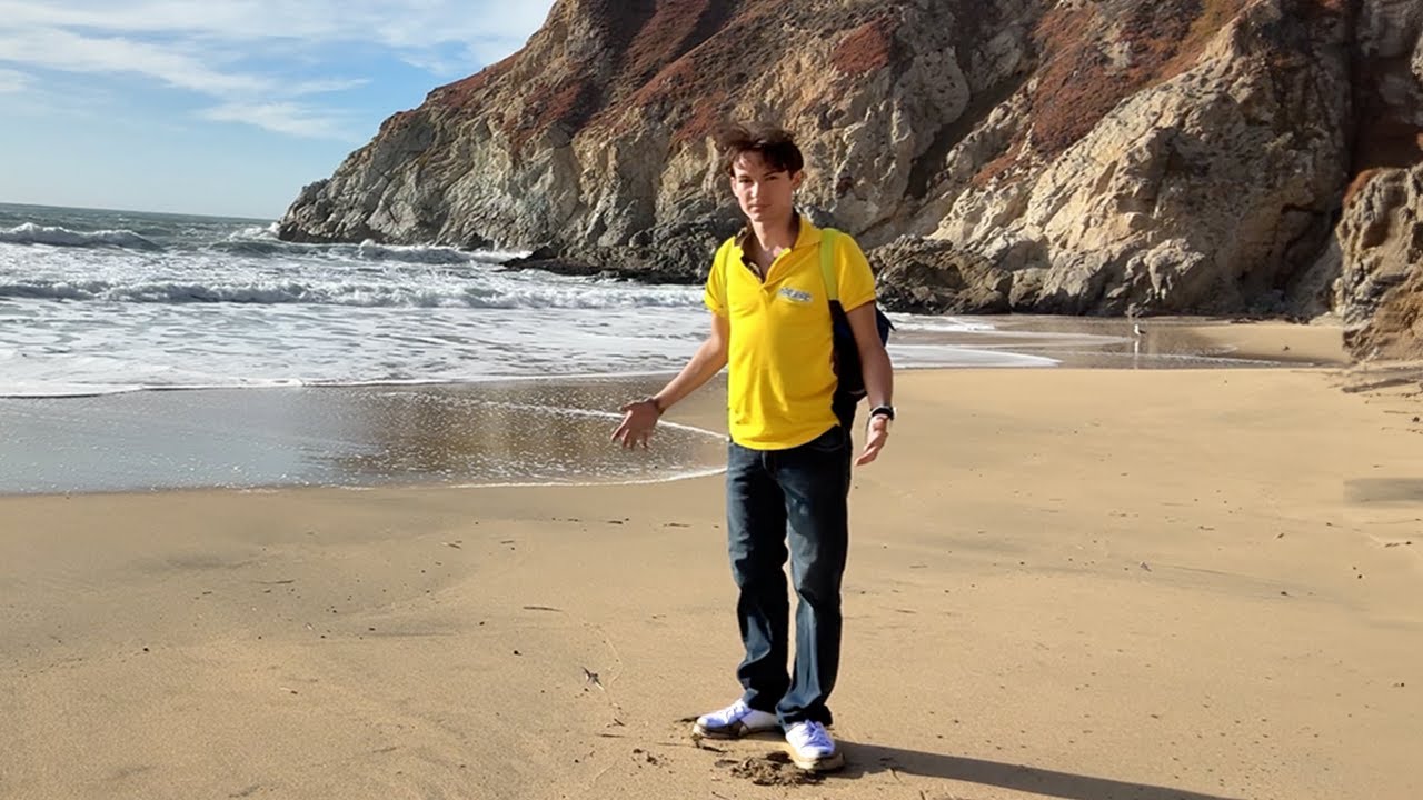 How To Walk - YouTube