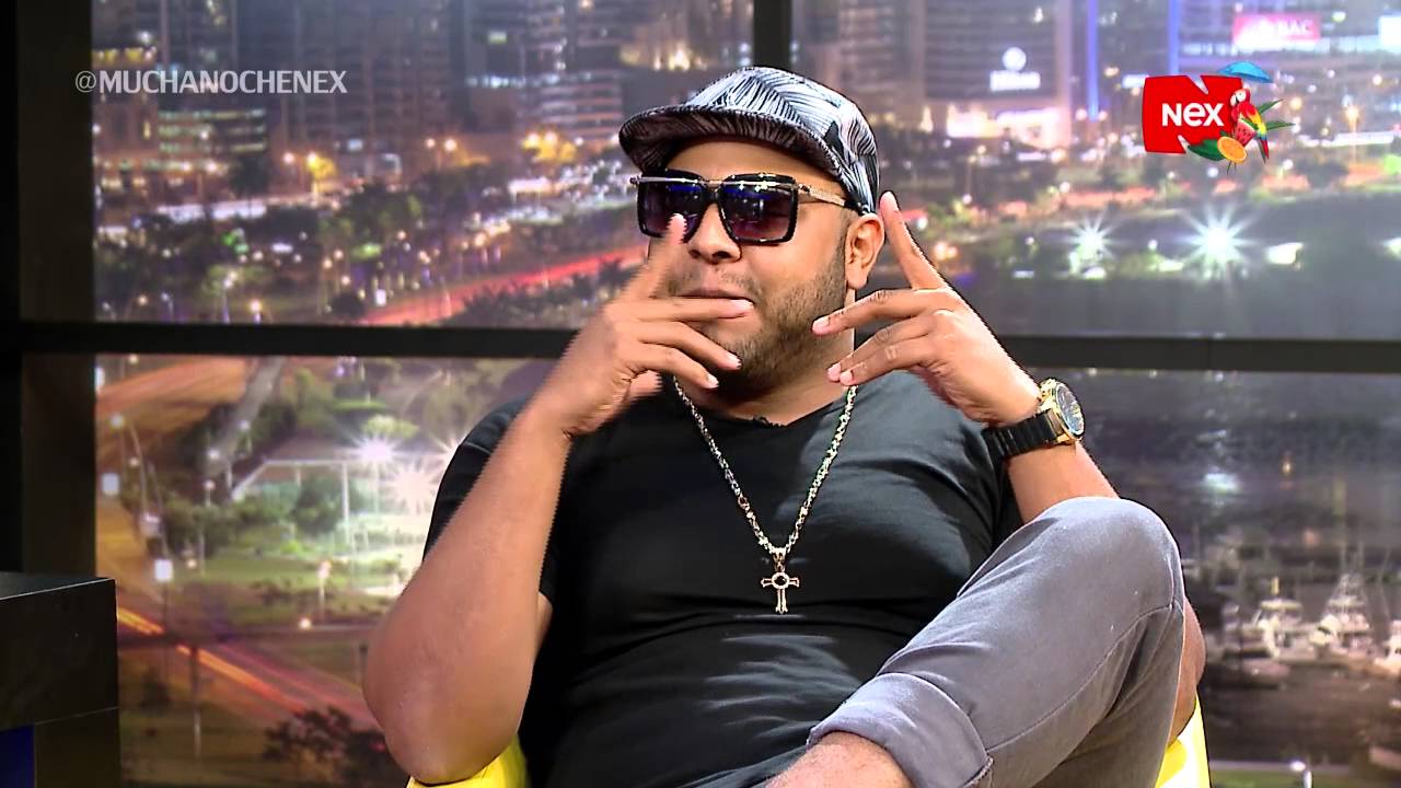 Mucha Noche: Entrevista Dubosky - YouTube