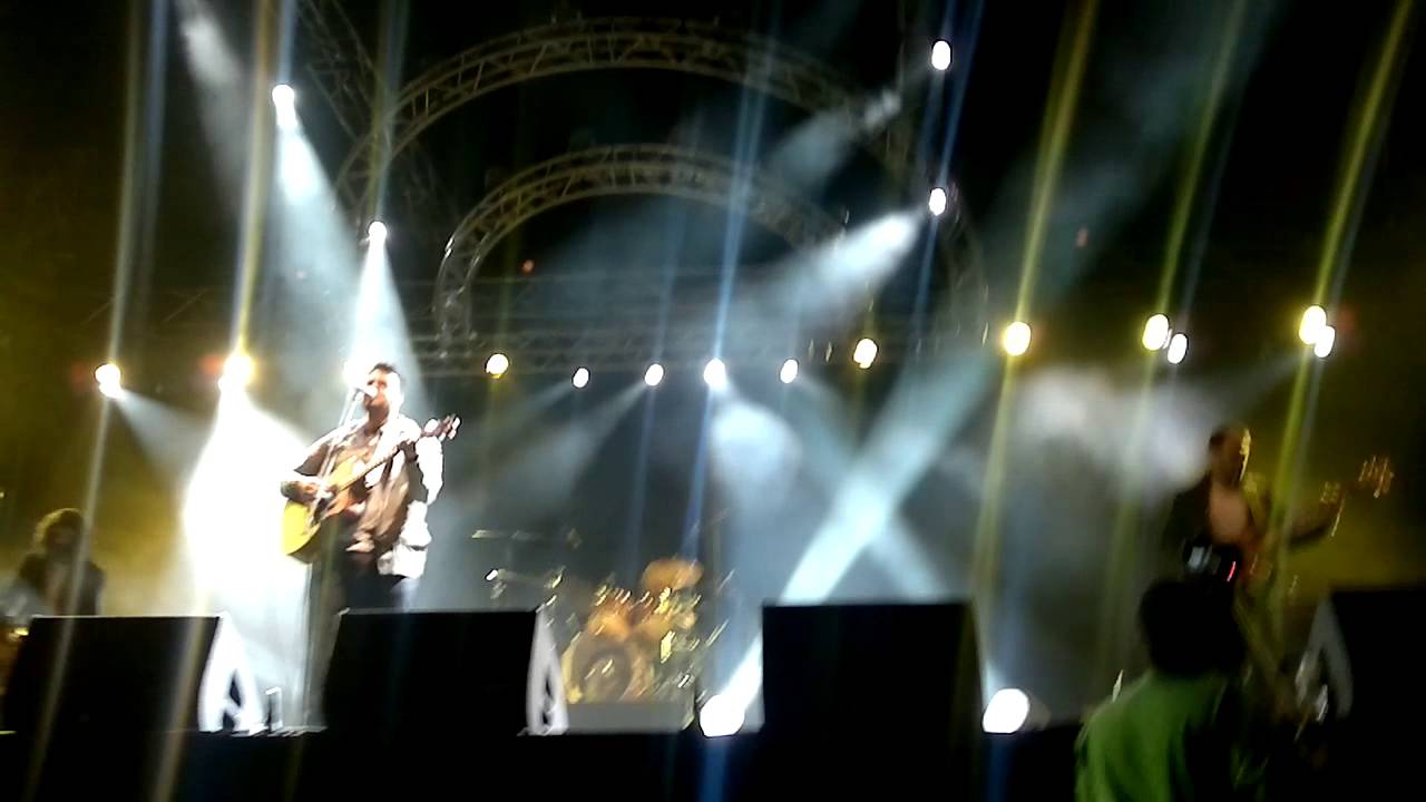cairokee in jordan 30/5/2013 - YouTube