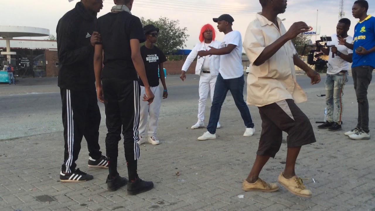 PEULWANE EXPERIENCES ANOTHER PEULWANE FROM SESHEGO & DISTURBS HIS ...