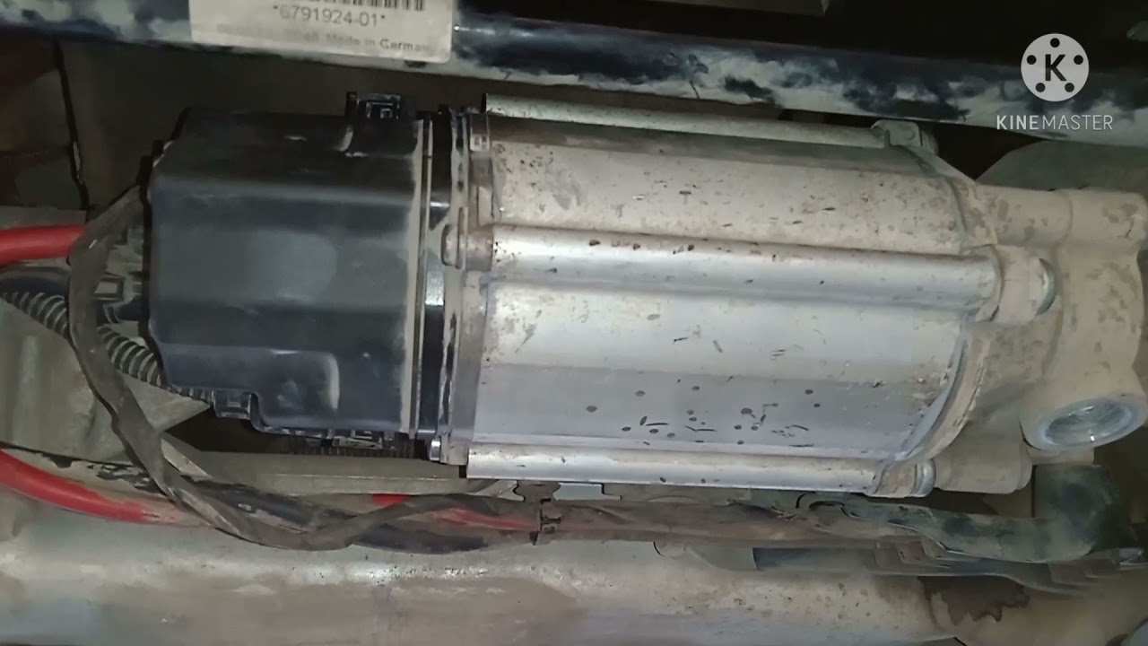 BMW F10 electronic power steering fold code 4823E1 EPS - YouTube