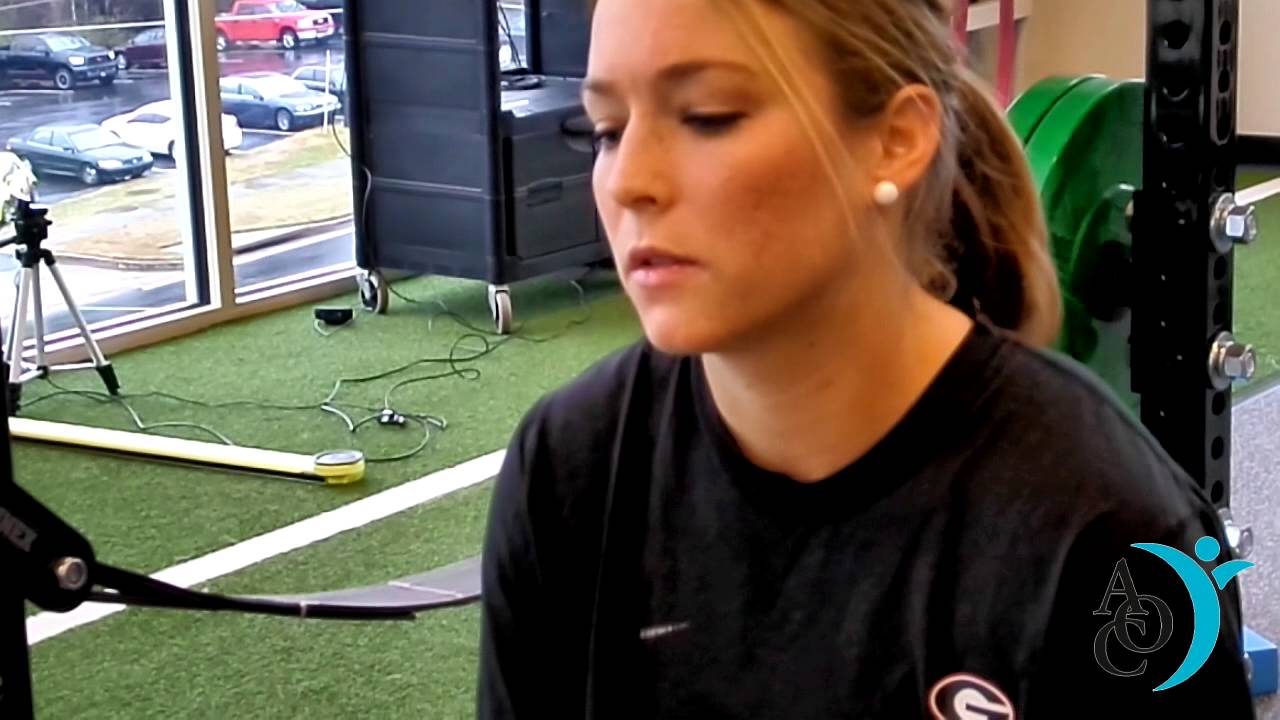 SPARC Athlete Jamie Pollock Takes Her Shot - YouTube