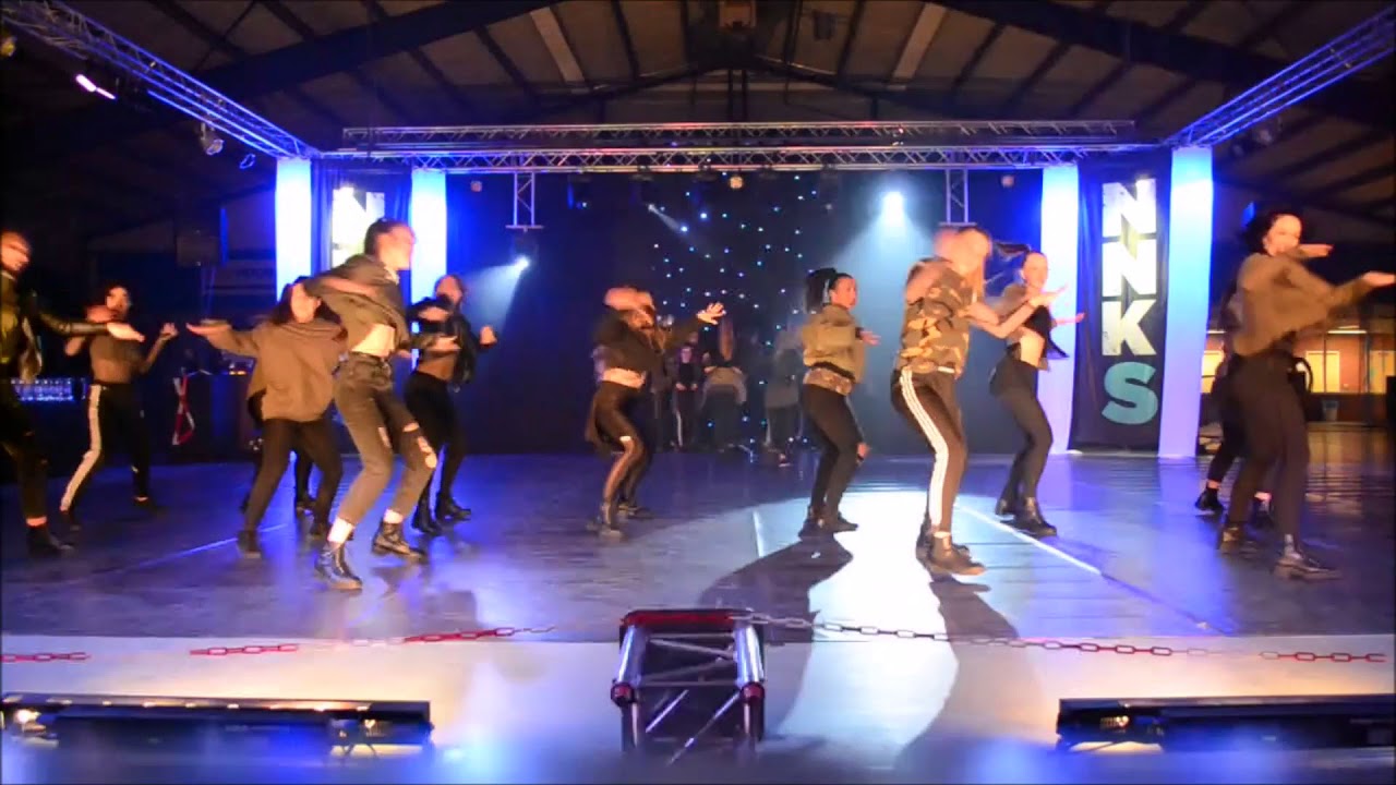 AFRO/DANCEHALL PERFORMANCE 2018 | SDM - YouTube